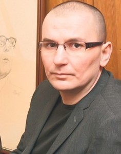 Enes Halilović: Ako dugo gledaš u ponor (odlomak) | Strane